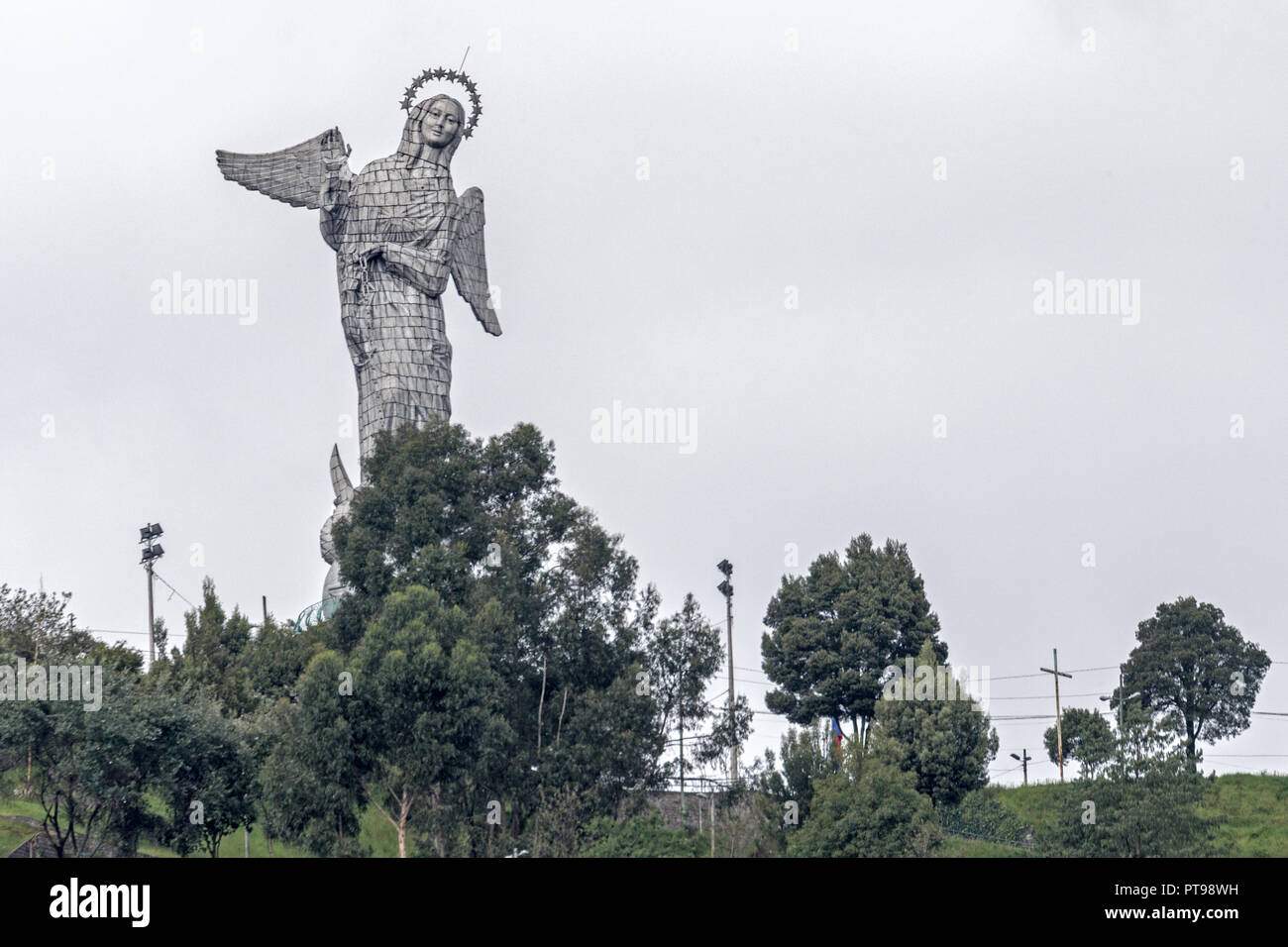 El Panecillo Monument to the Virgin of Quito, World heritage UNESCO ...
