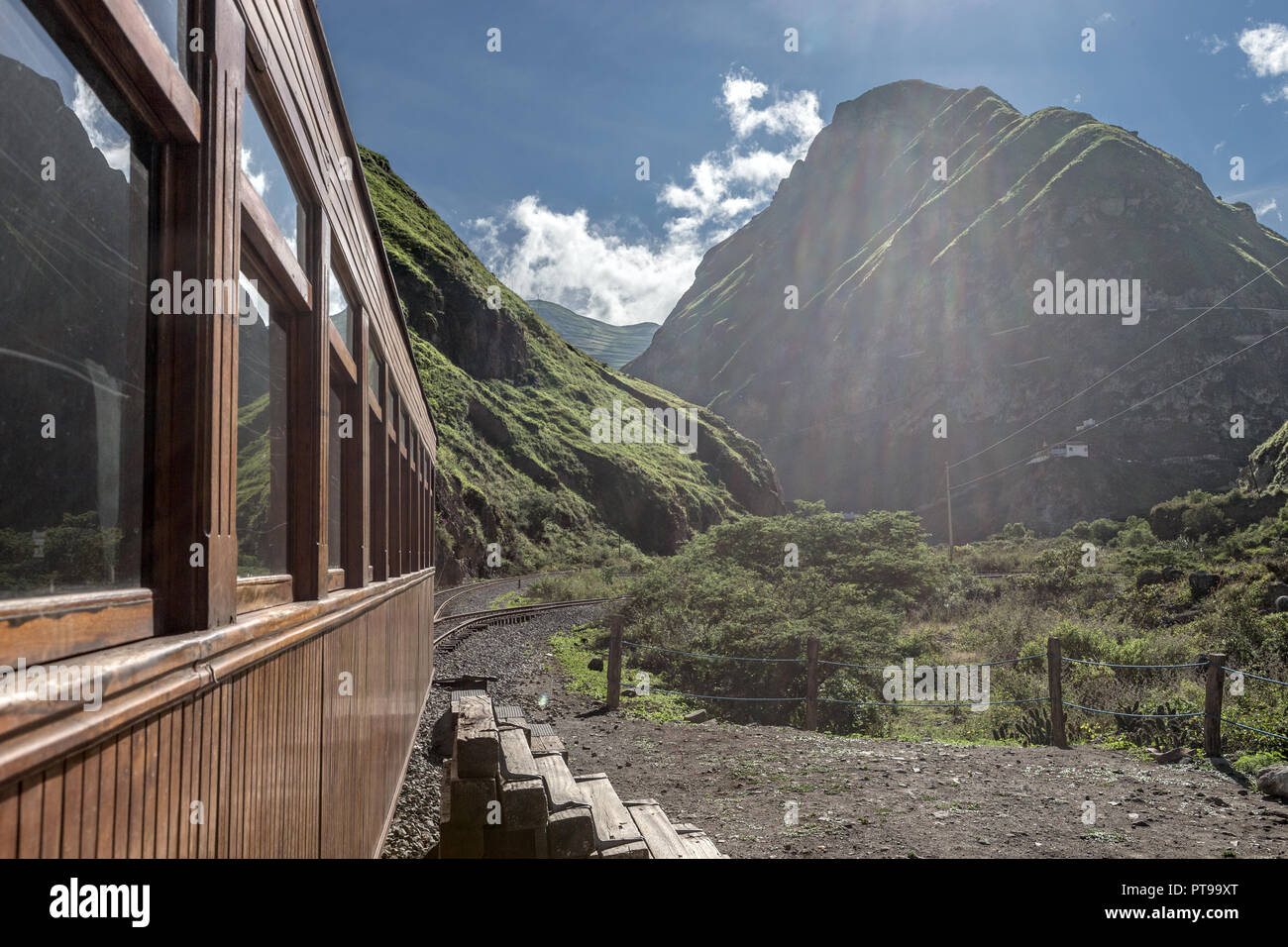 The Devils Nose mountain: Alausi to Sibambe Nariz del Diablo (Devils ...