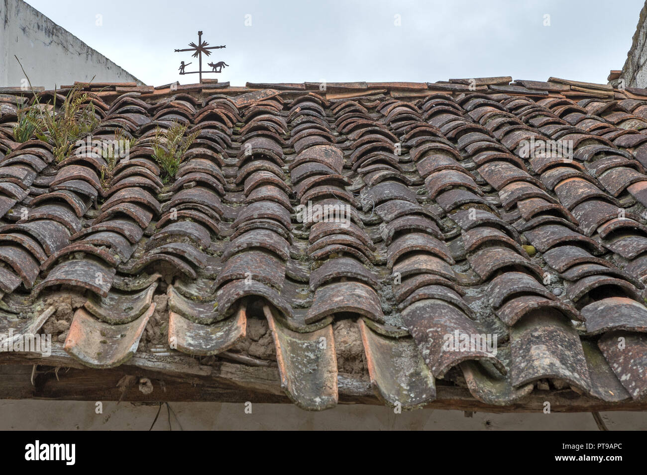 Cross gable roof hi-res stock photography and images - Alamy