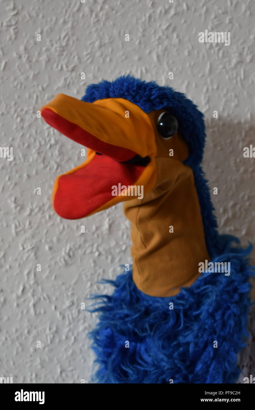 Rod hull and emu hi-res stock photography and images - Alamy