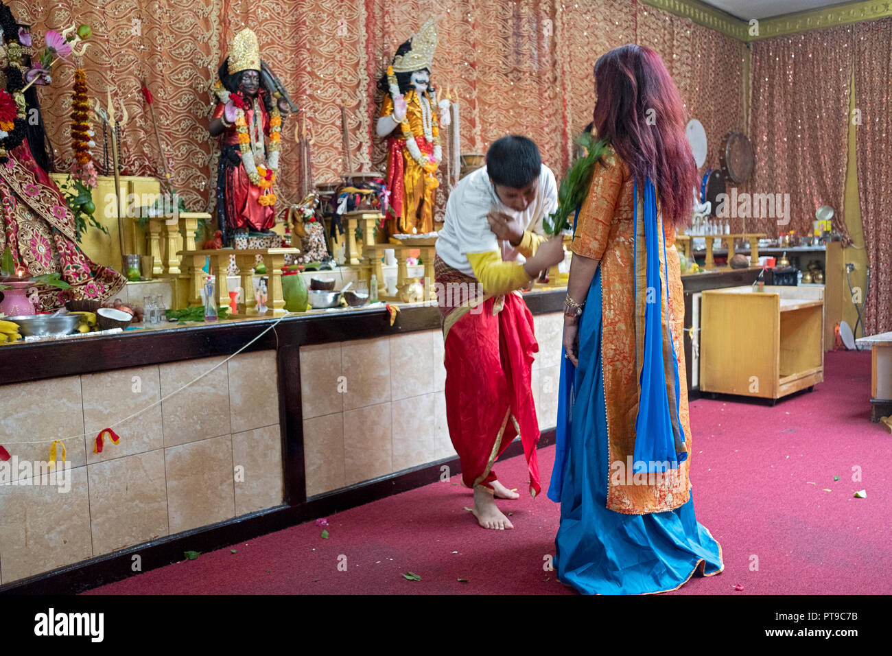 Inside A Hindu Mandir High Resolution Stock Photography and Images - Alamy