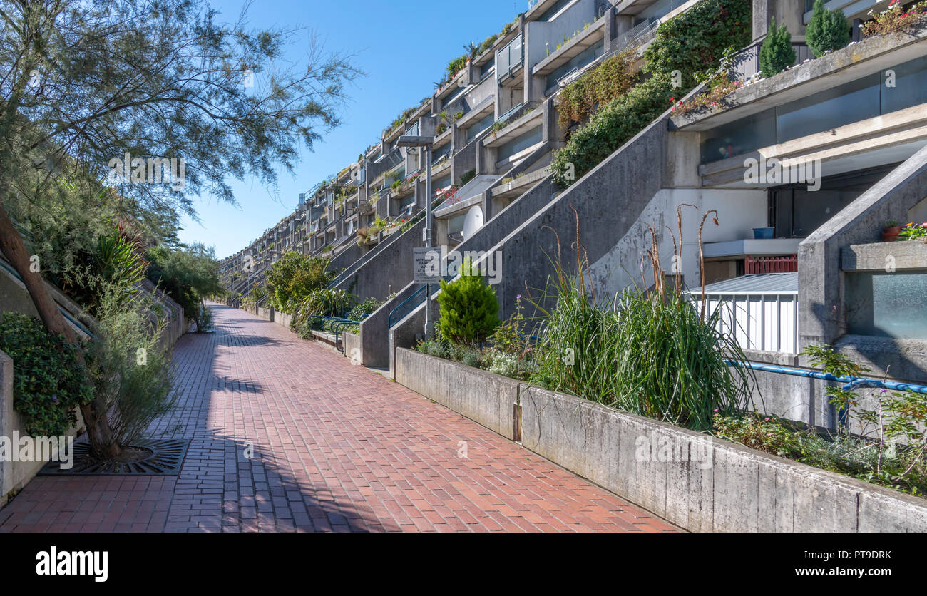Alexandra road estate hi-res stock photography and images - Alamy