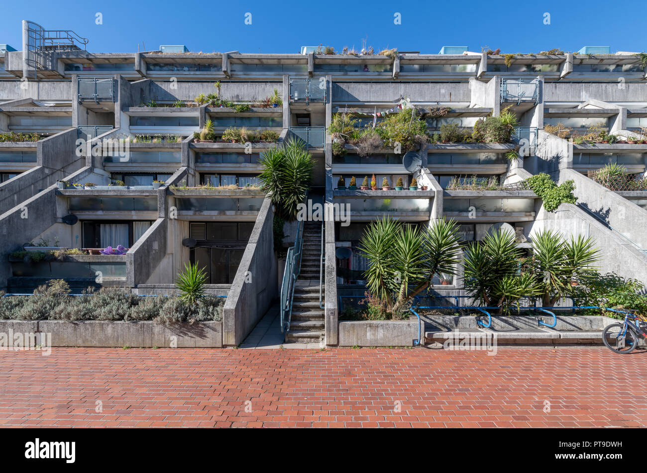Alexandra Road Estate (also known as Rowley Way) Camden. Designed by ...