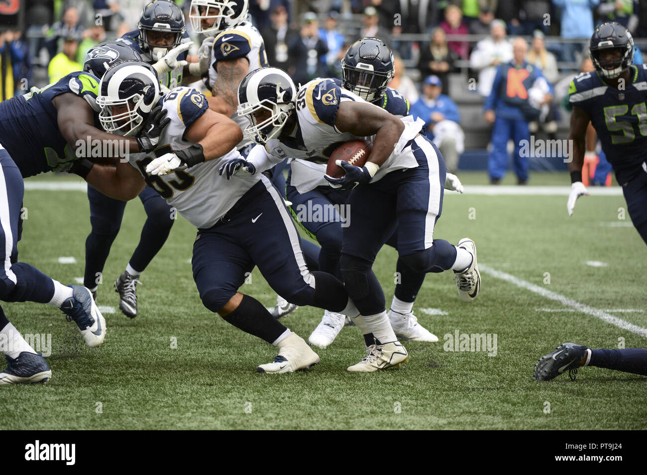 Seattle, Washington, USA. 7th Oct, 2018. TODD GURLEY III (30) runs the ...