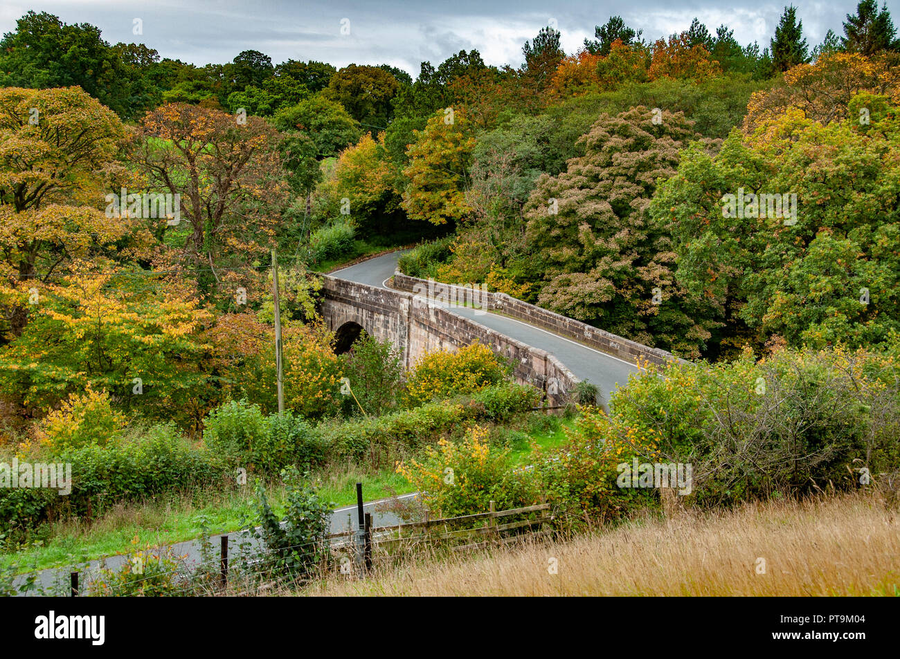 Doeford bridge, Chipping. 8th Oct 2018. UK Weather: Autumn colours at ...