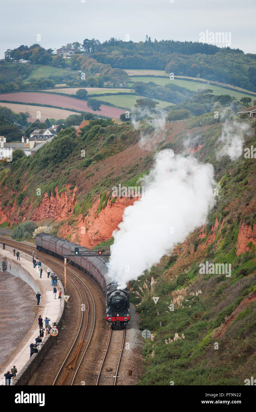 Dawlish, Devon, UK. 8th October, 2018. The Pacific Class Flying ...