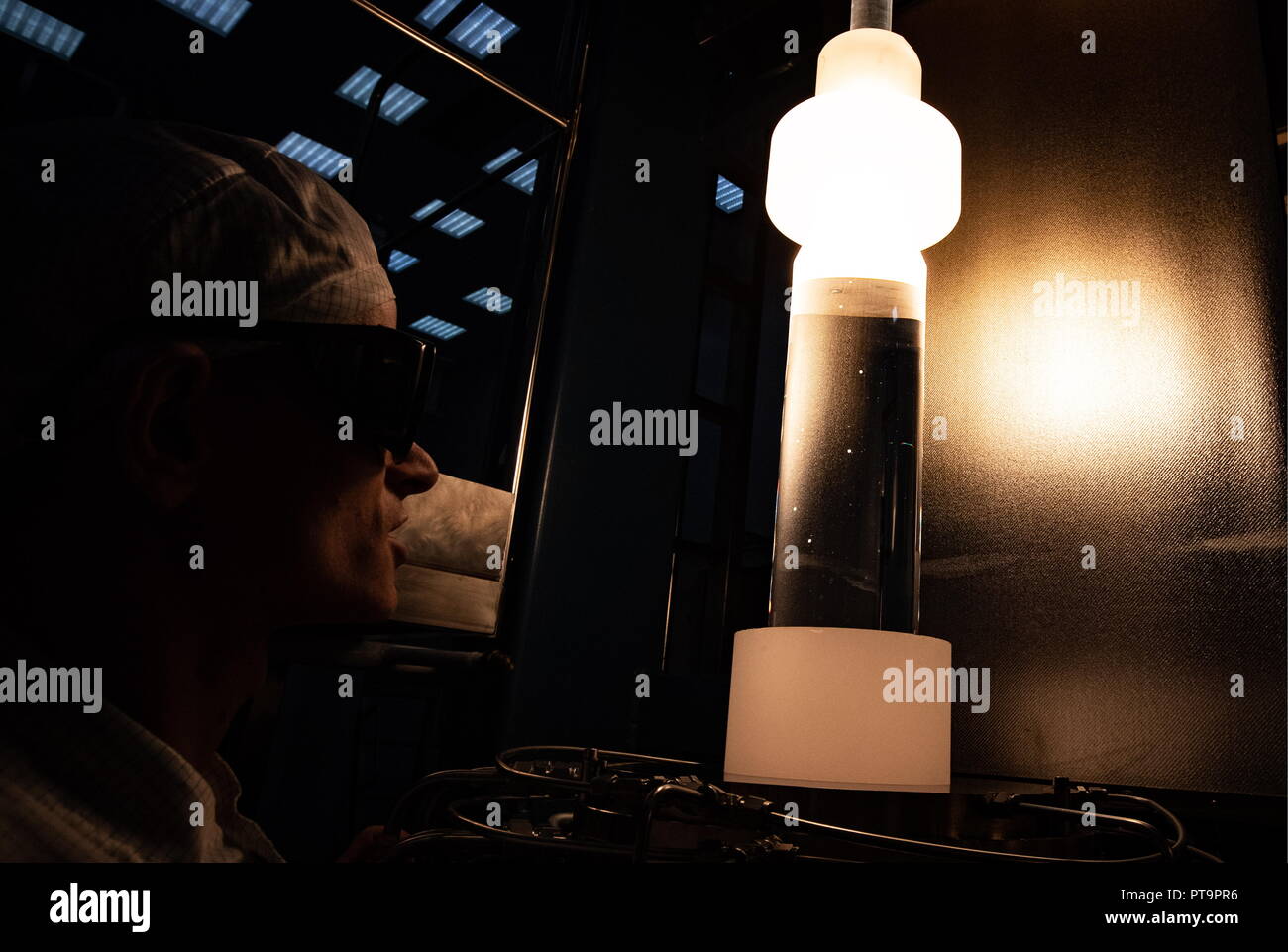 Fiber Optic Production High Resolution Stock Photography and Images - Alamy