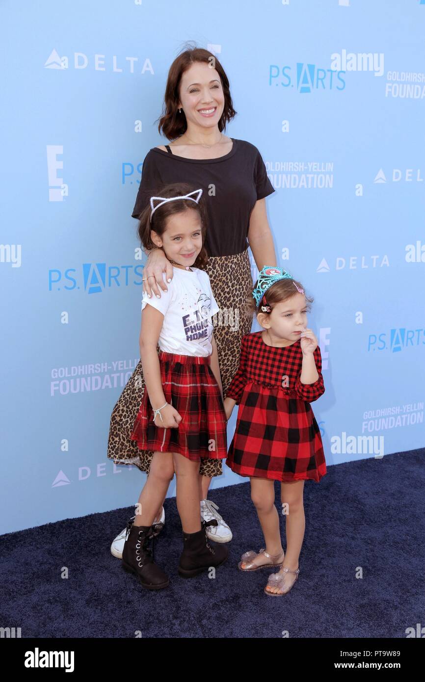 Santa Monica, CA. 7th Oct, 2018. Marla Sokoloff, daughters at arrivals ...
