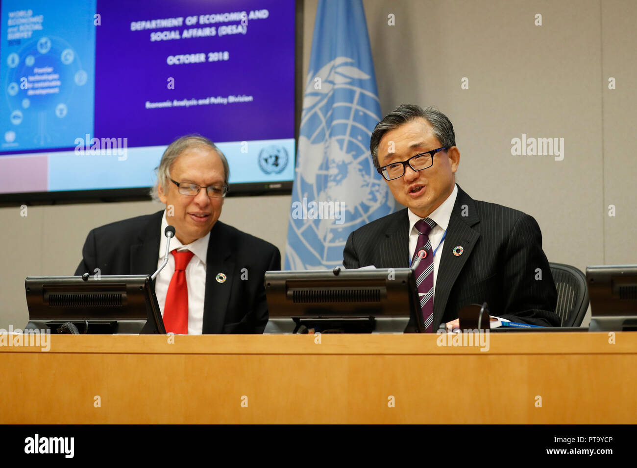 United Nations, UN headquarters in New York. 8th Oct, 2018. Liu Zhenmin ...