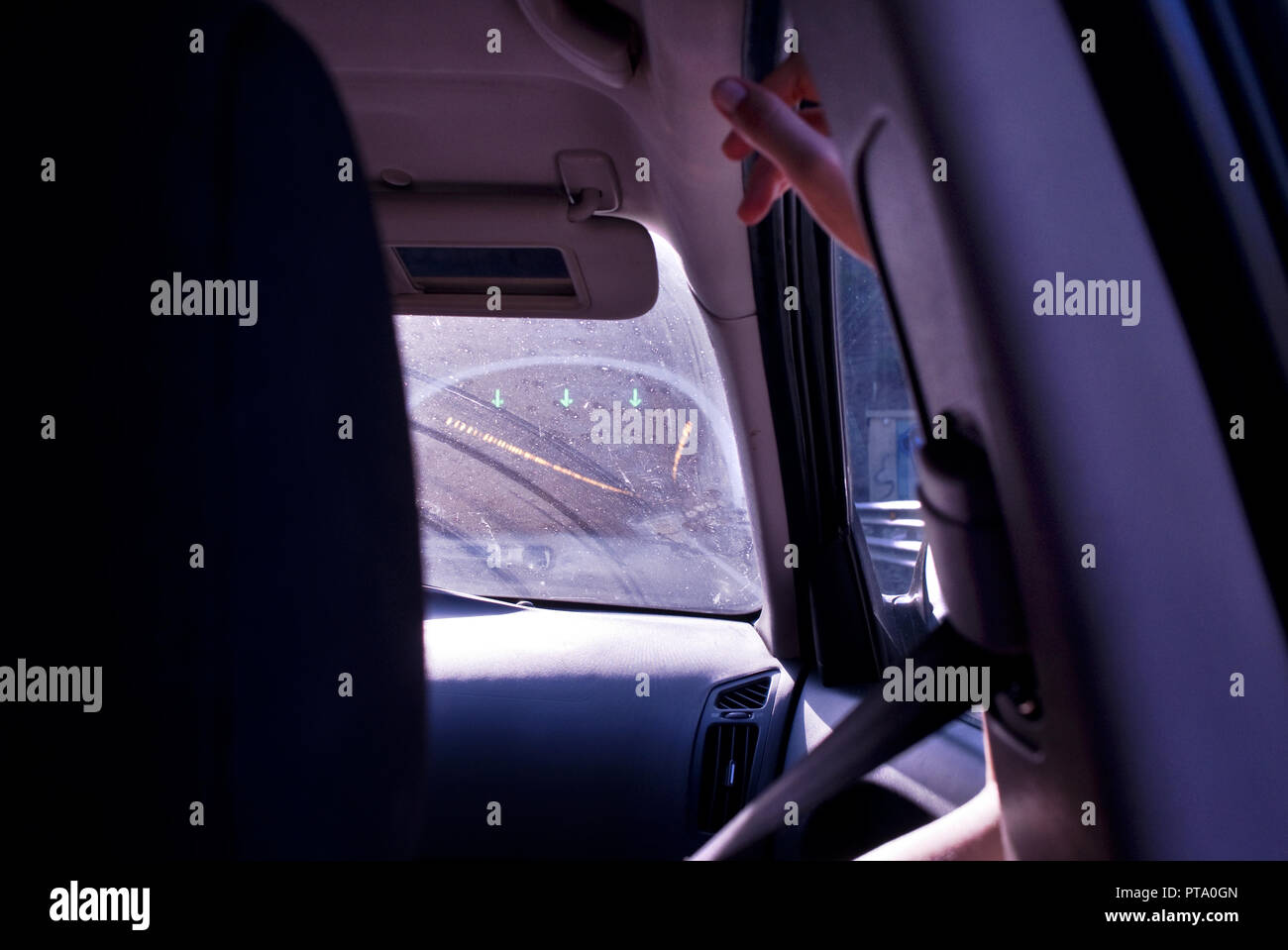 Car drive hi-res stock photography and images - Alamy