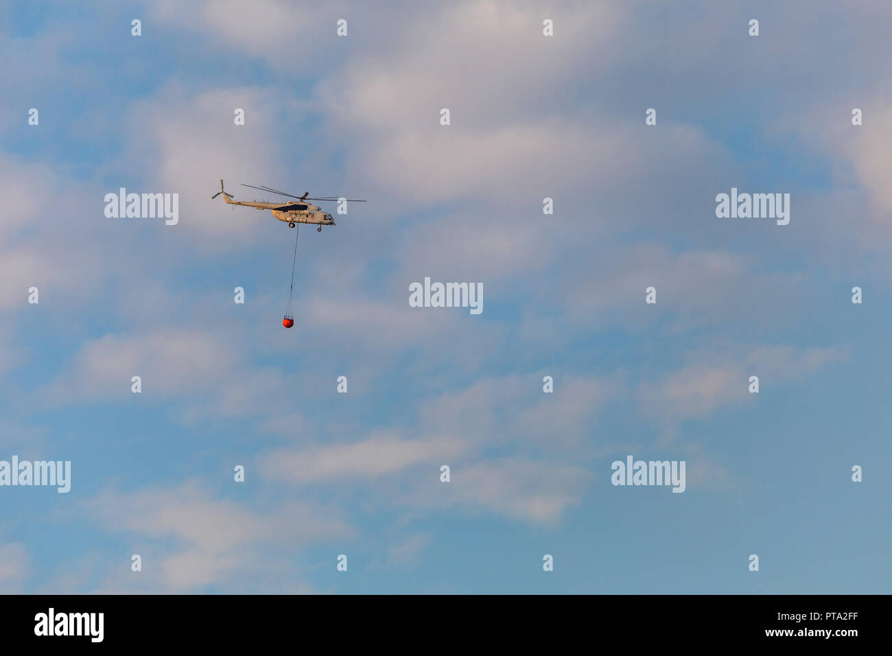 Firefighting effort hi-res stock photography and images - Alamy