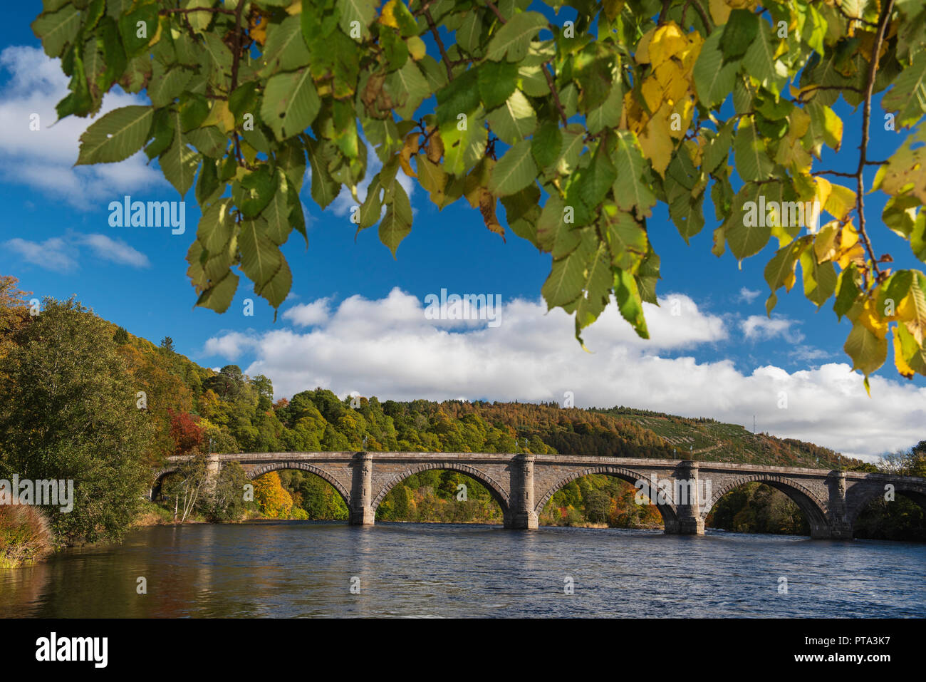 Dunkeld telford bridge hi-res stock photography and images - Alamy