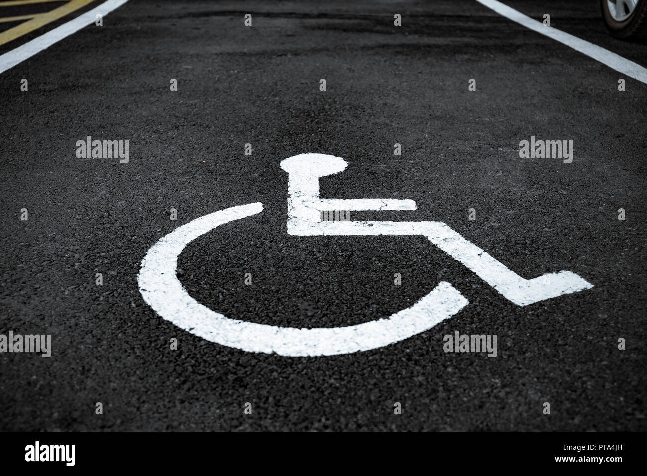 Wheelchair symbol care hi-res stock photography and images - Alamy