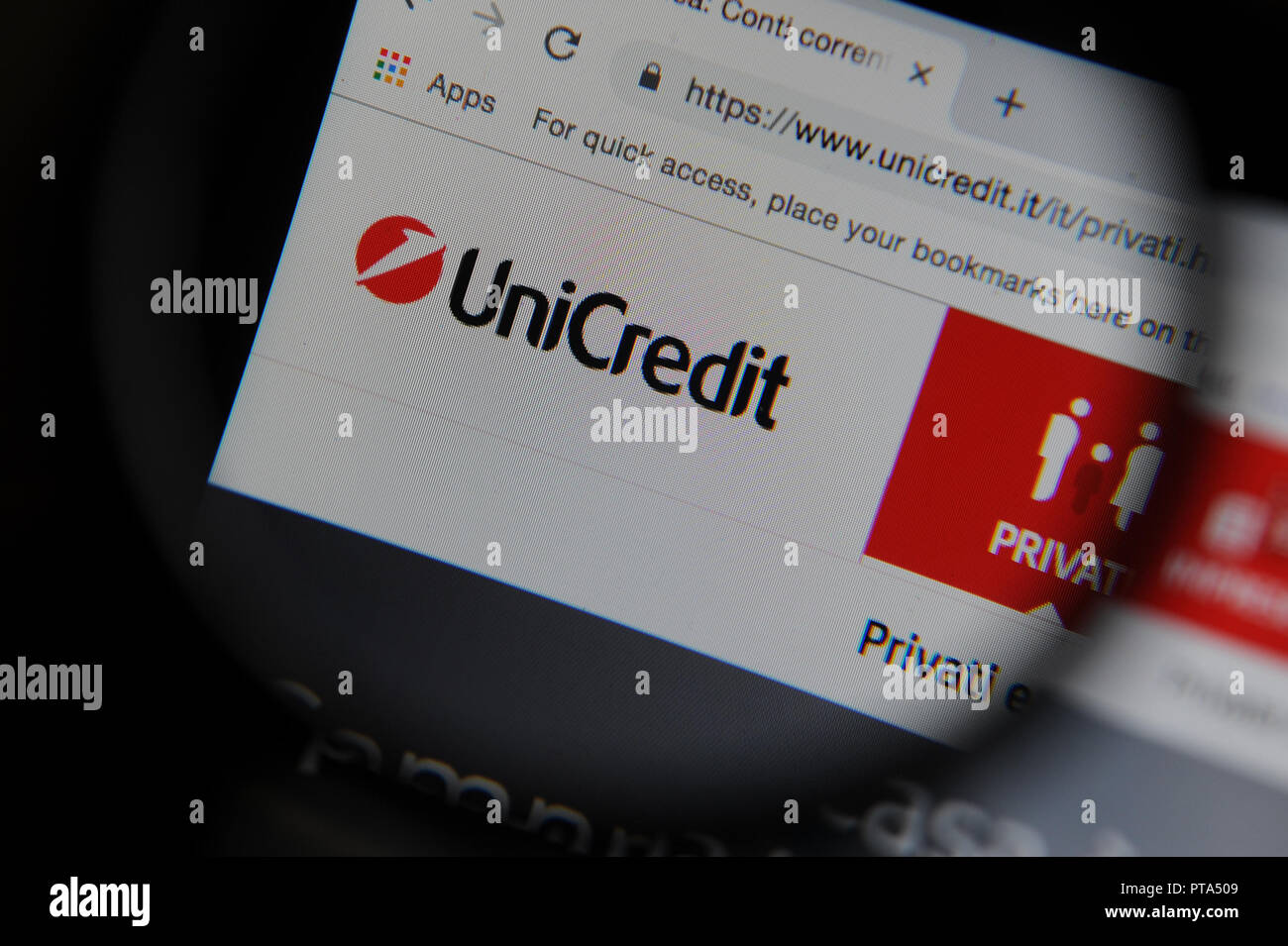 Unicredit group logo hi-res stock photography and images - Alamy