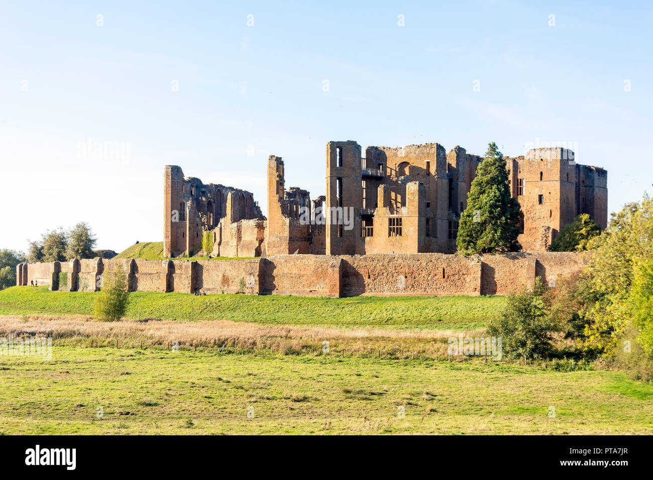 Kenilworth hi-res stock photography and images - Alamy
