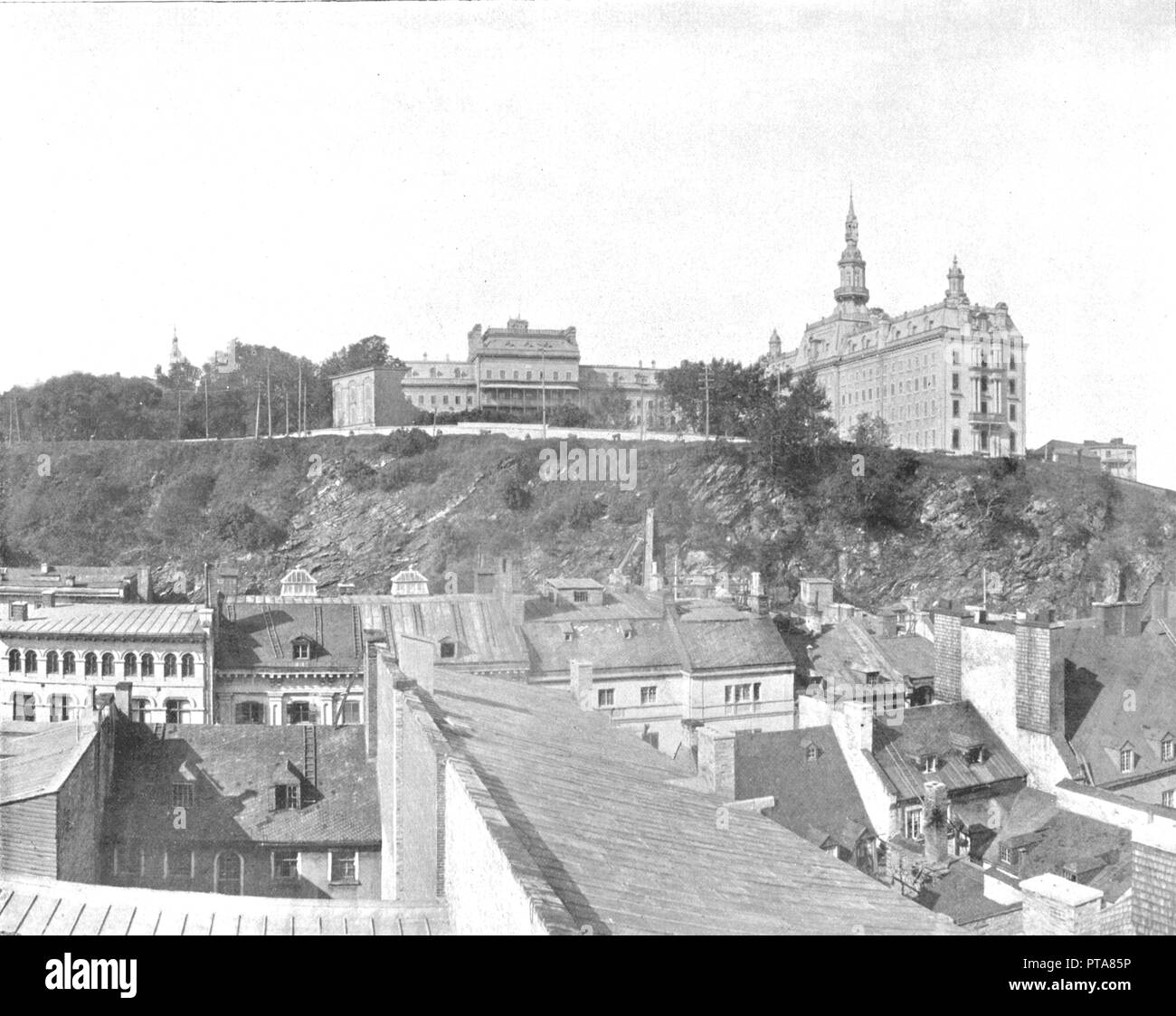 Laval university building hi-res stock photography and images - Alamy