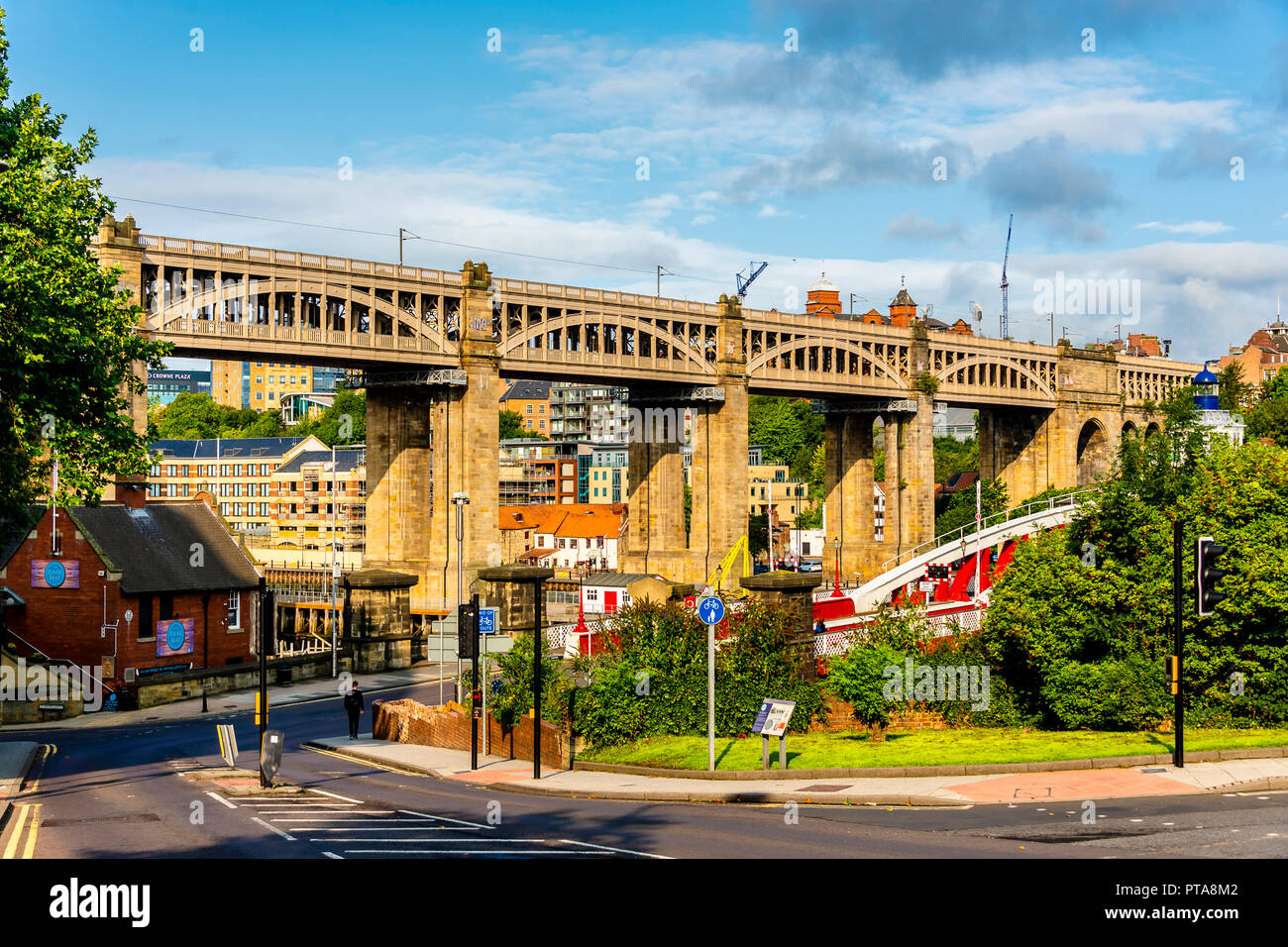 High level bridge road railway hi-res stock photography and images - Alamy