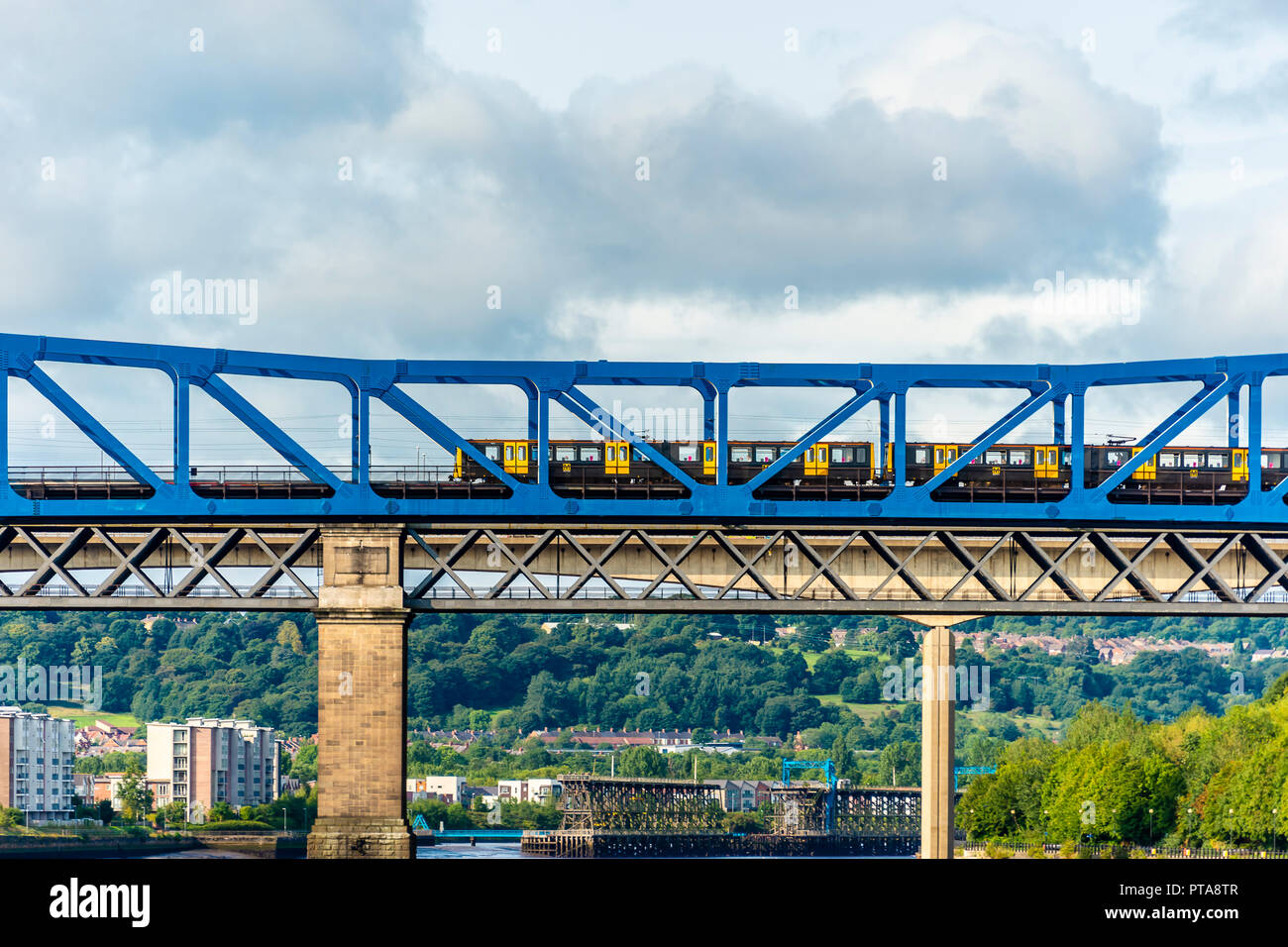Tyne and wear metro hi-res stock photography and images - Alamy