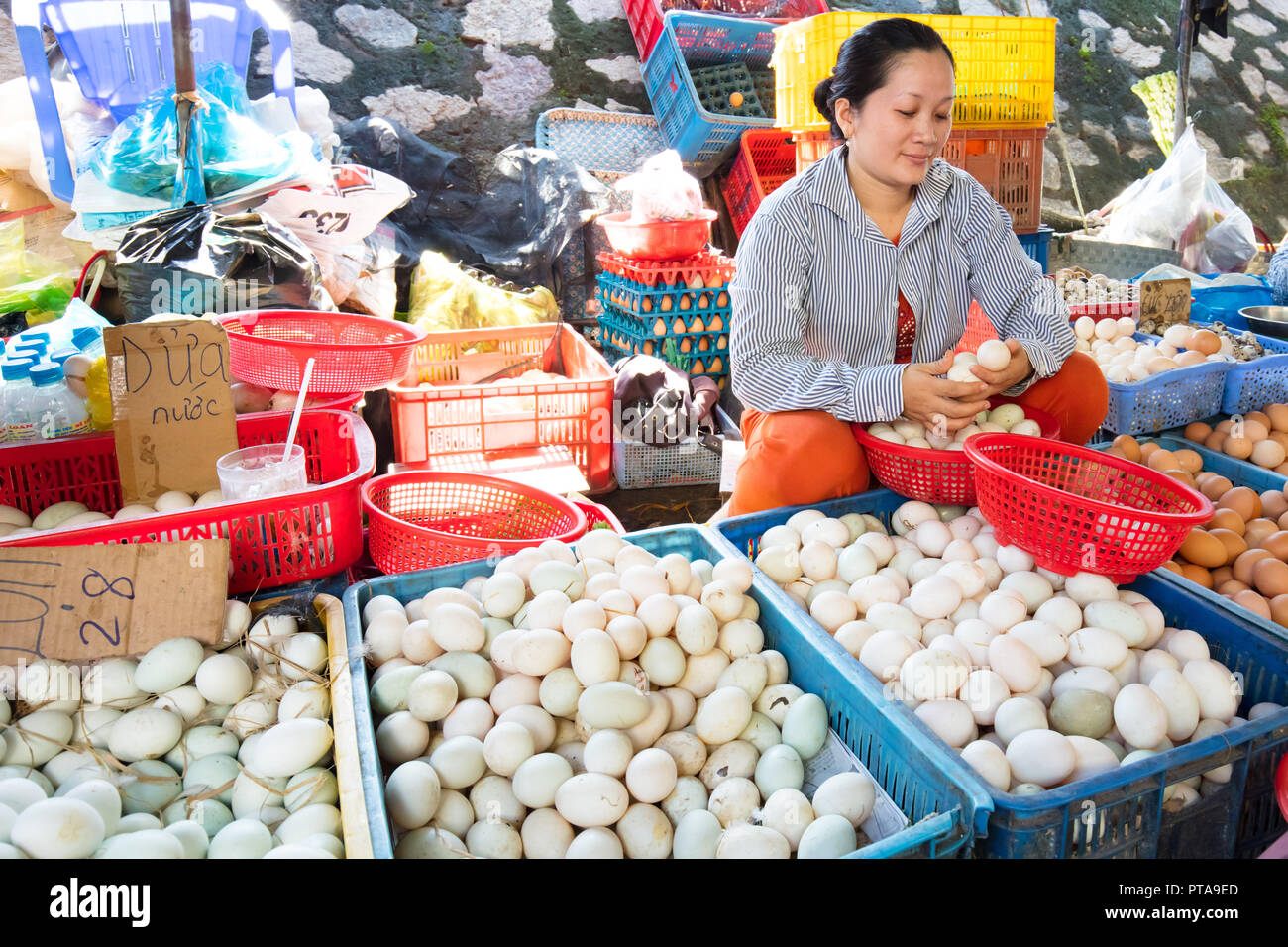 Cai Be Market Stall Stock Photo - Alamy