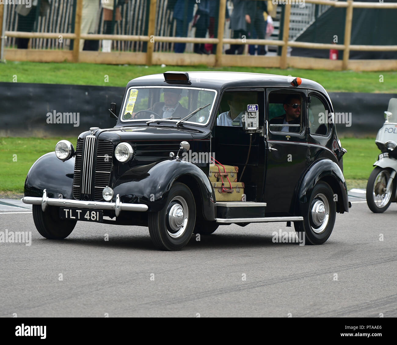 Austin FX3 Taxi, British Transport Parade, Goodwood Revival 2018 ...