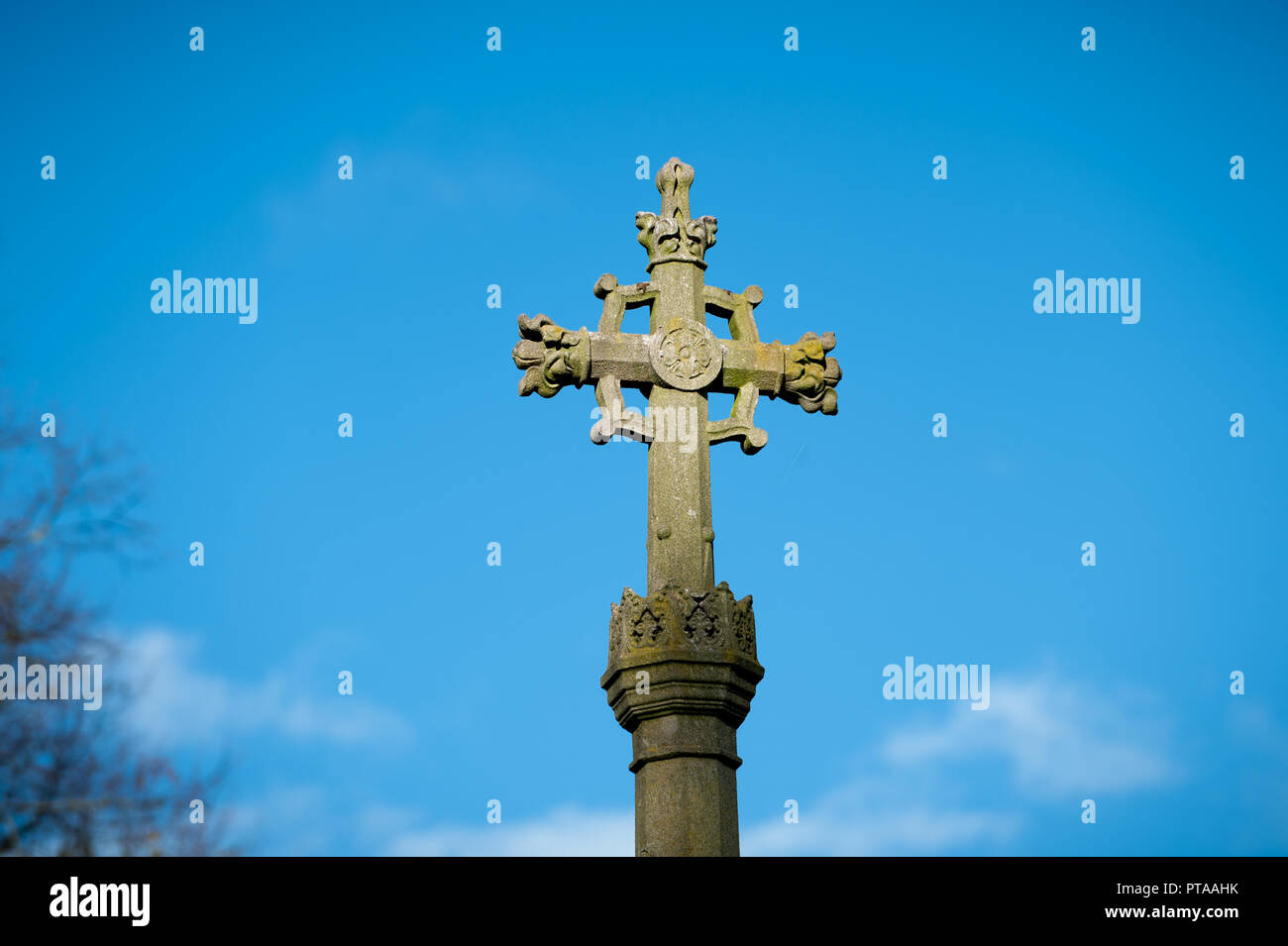 Chichester, West Sussex, UK. 12th November 2017. The war memorial in ...