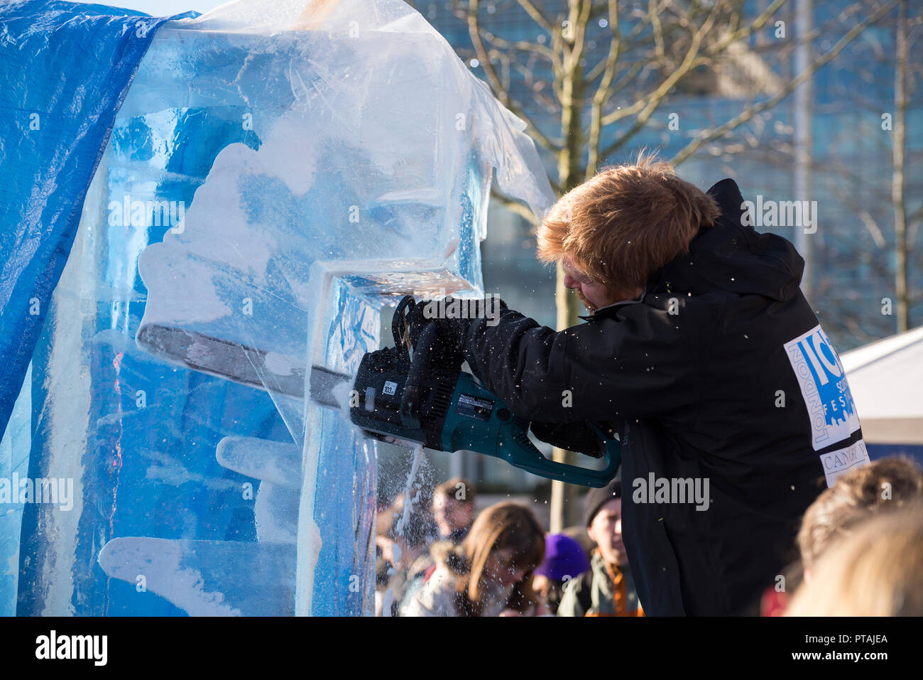 London ice sculpture at Canary Wharf Stock Photo - Alamy