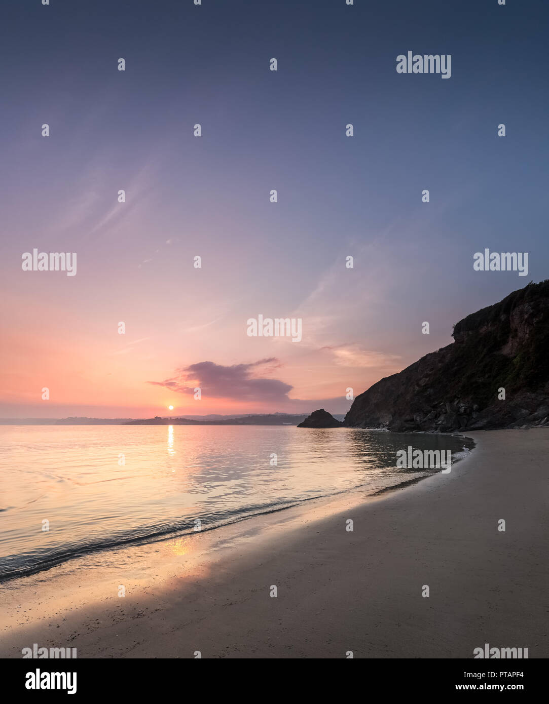 September Sunset, Polkerris Beach, Cornwall Stock Photo - Alamy