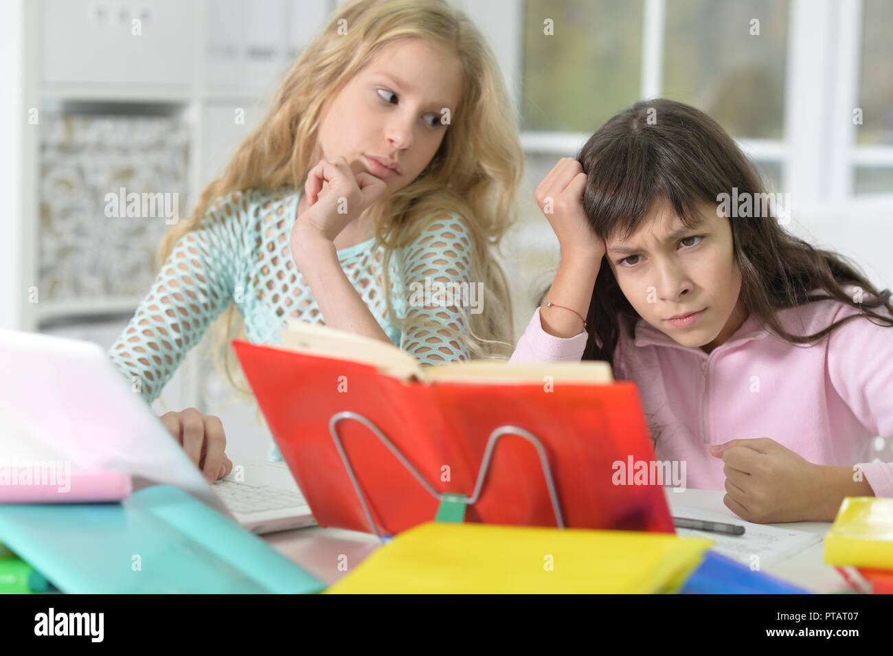 Doing lessons hi-res stock photography and images - Alamy
