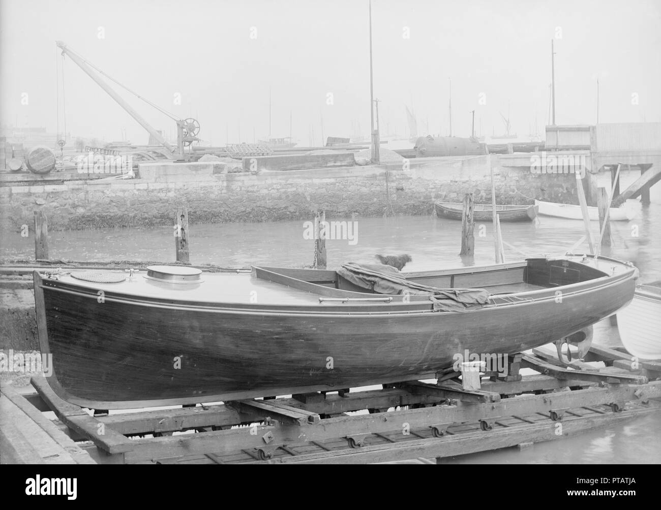 Slipway launch hi-res stock photography and images - Alamy