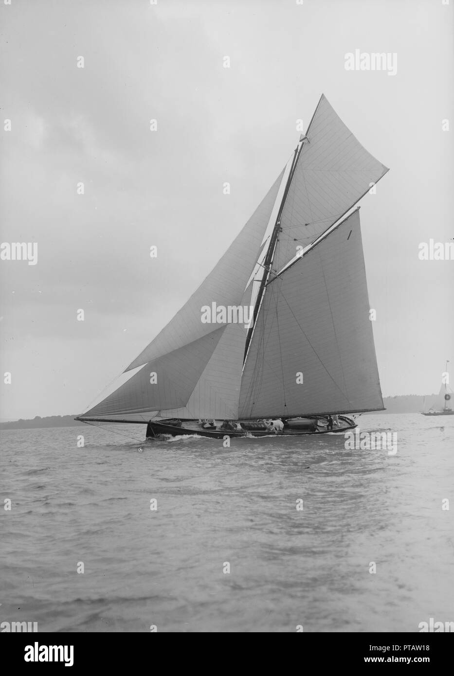 The gaff rigged cutter 'Bloodhound' sailing close-hauled, 1913. Creator ...