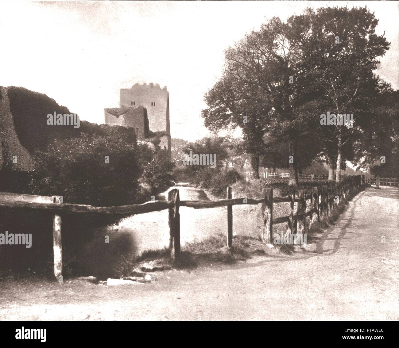 Portchester castle moat hi-res stock photography and images - Alamy