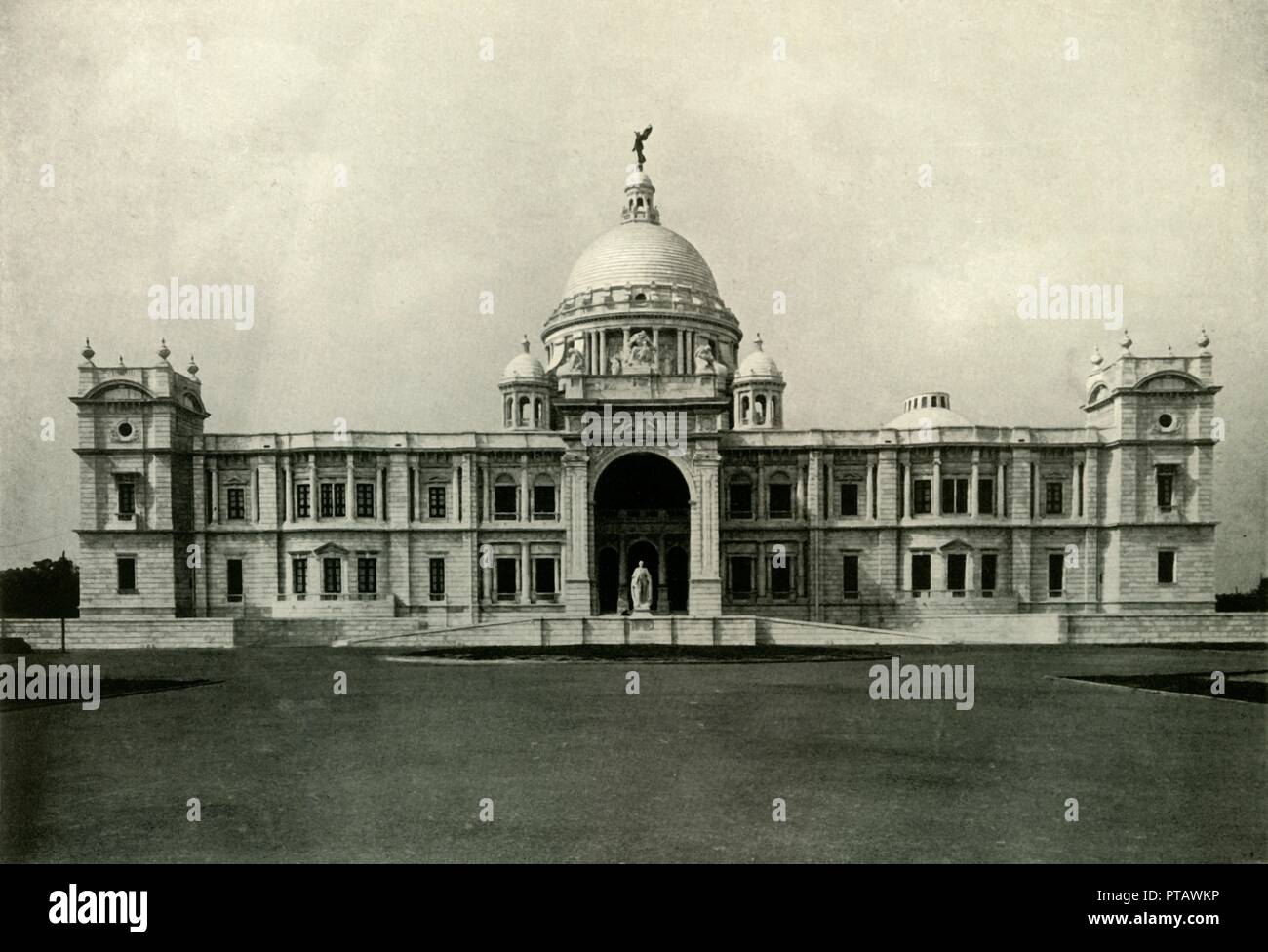 Collector memorial hall hi-res stock photography and images - Alamy