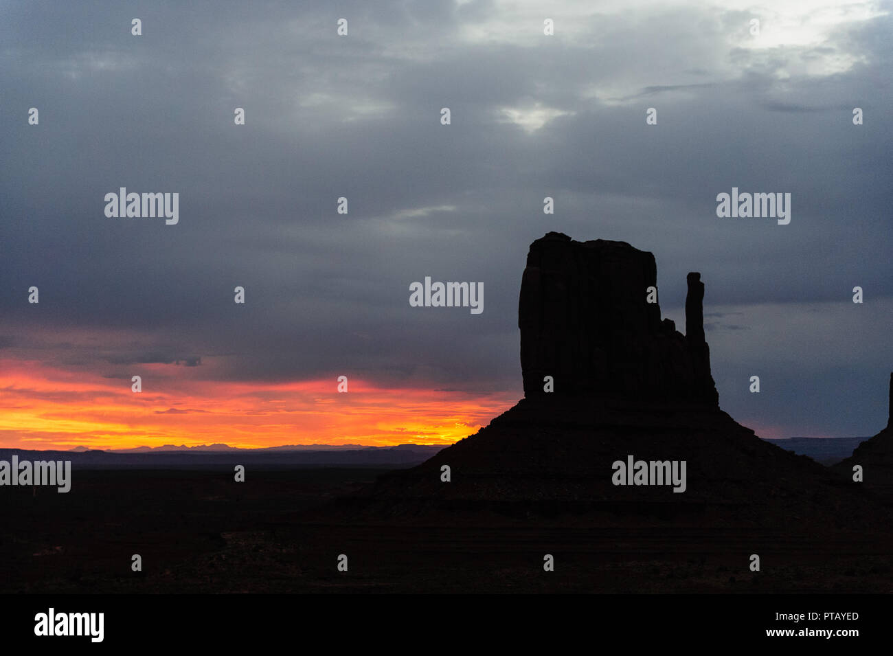 Sunrise over Monument Valley Stock Photo - Alamy