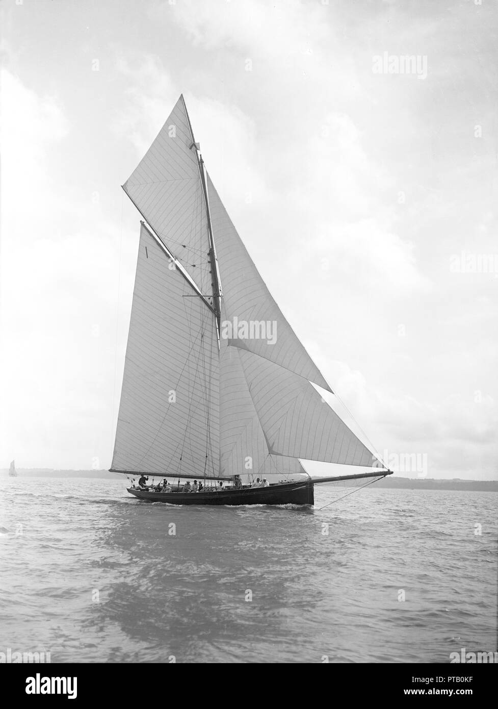The gaff rigged cutter 'Bloodhound' sailing close-hauled, August 1911 ...
