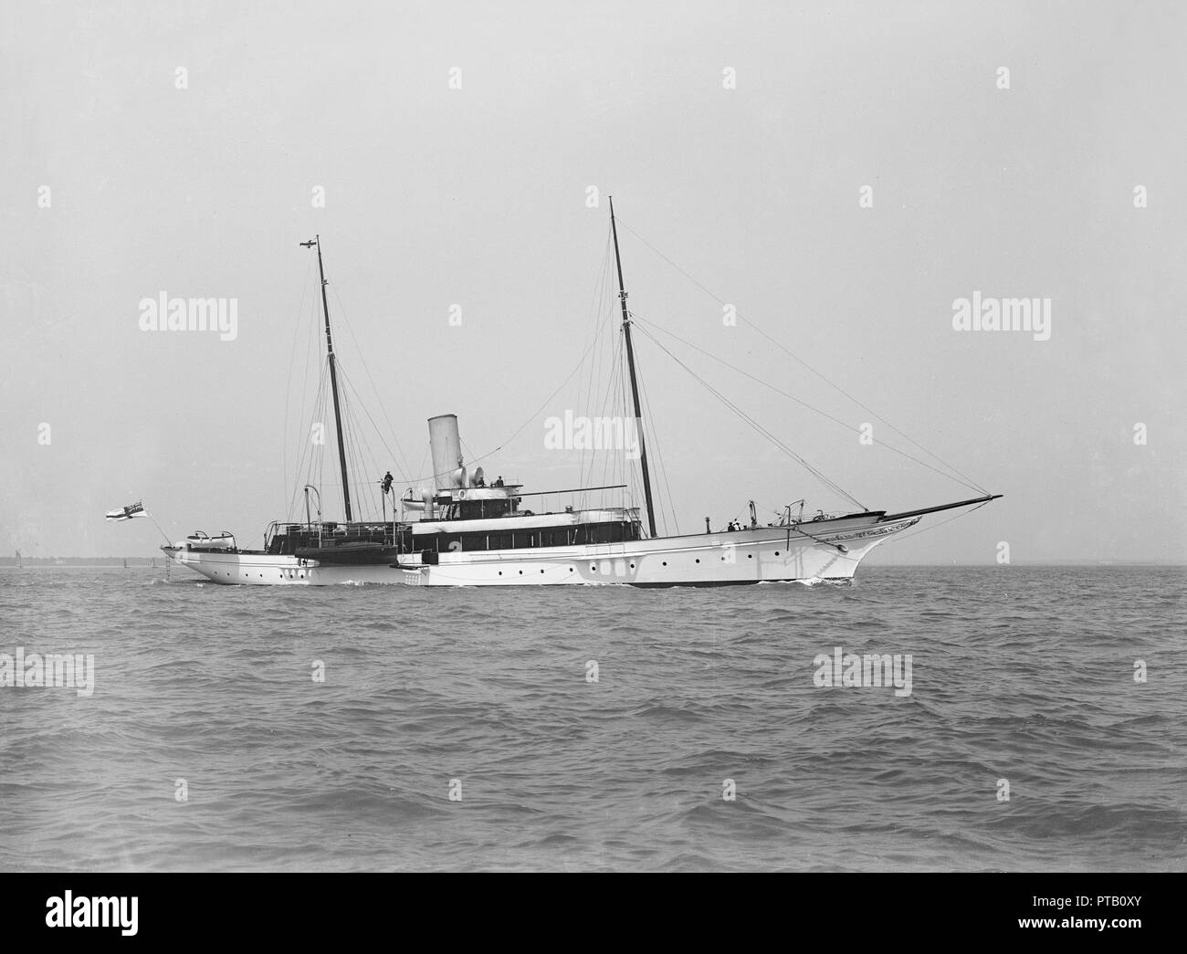 Shemara hi-res stock photography and images - Alamy