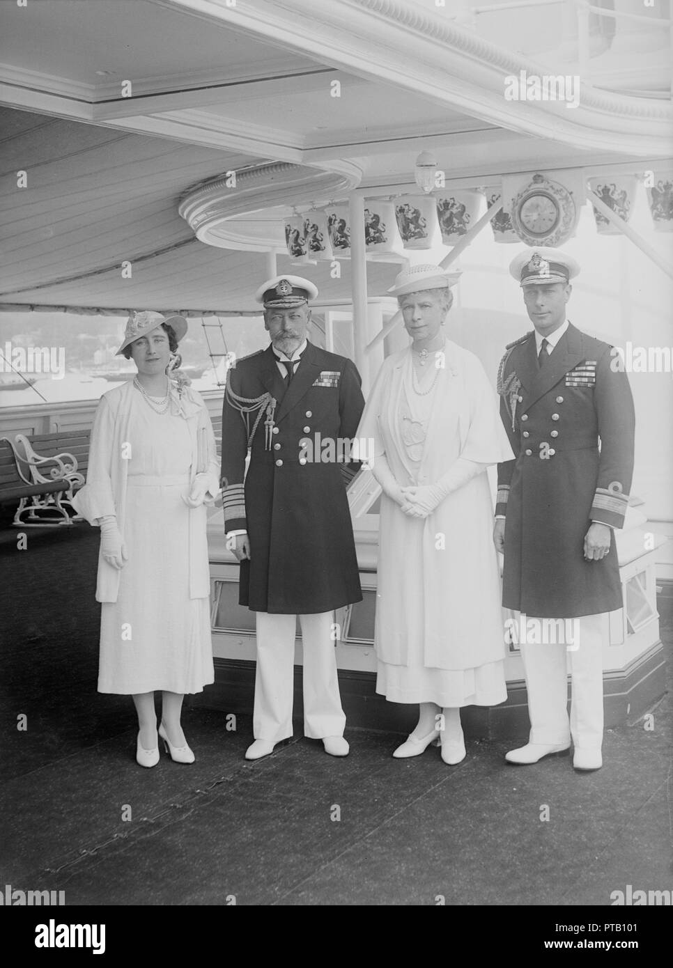 King george v and queen mary sons hi-res stock photography and images ...