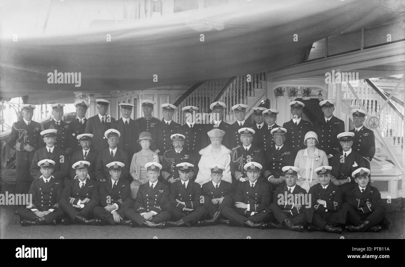 King george v and queen mary hi-res stock photography and images - Alamy