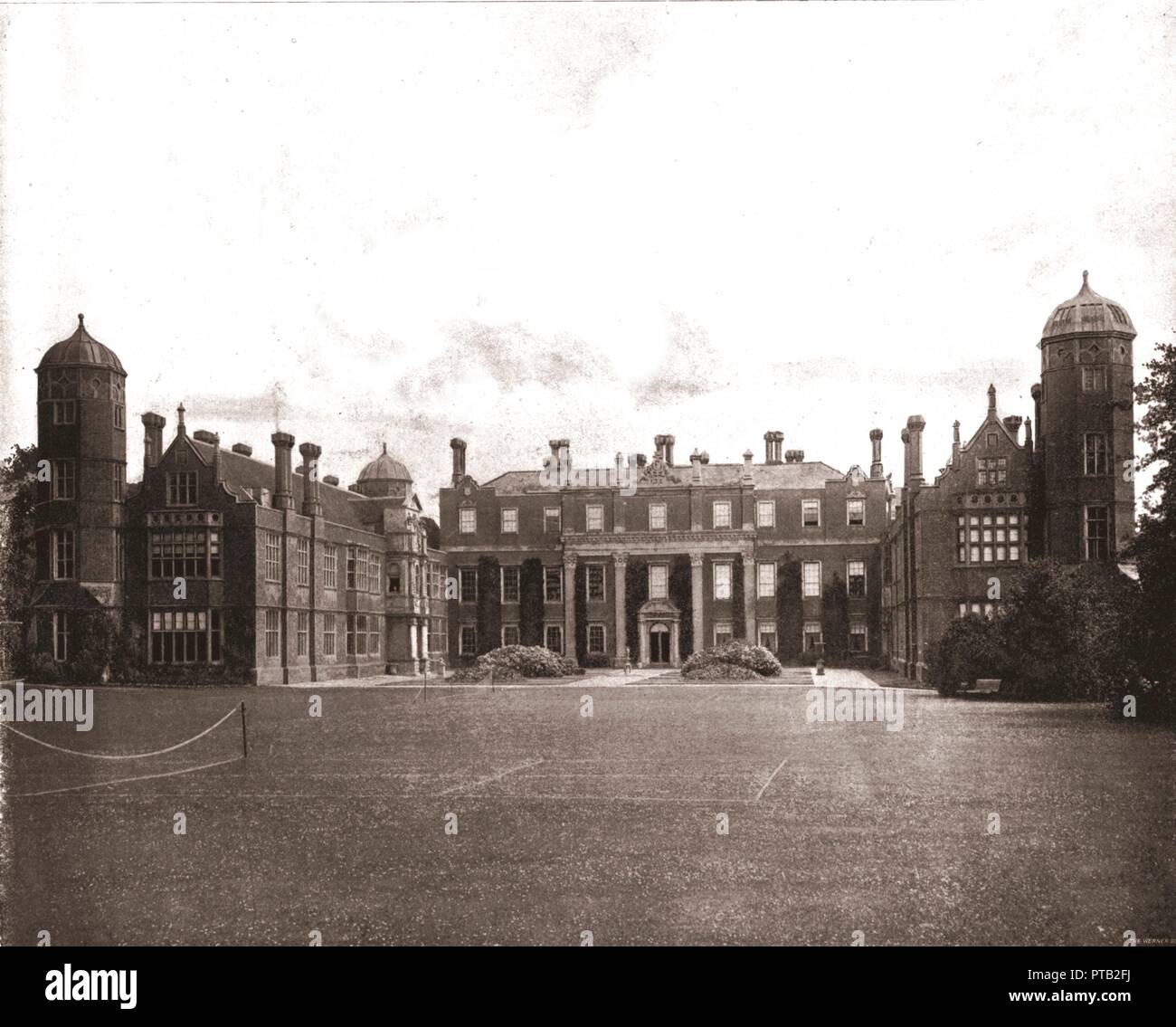 Cobham hall hi-res stock photography and images - Alamy