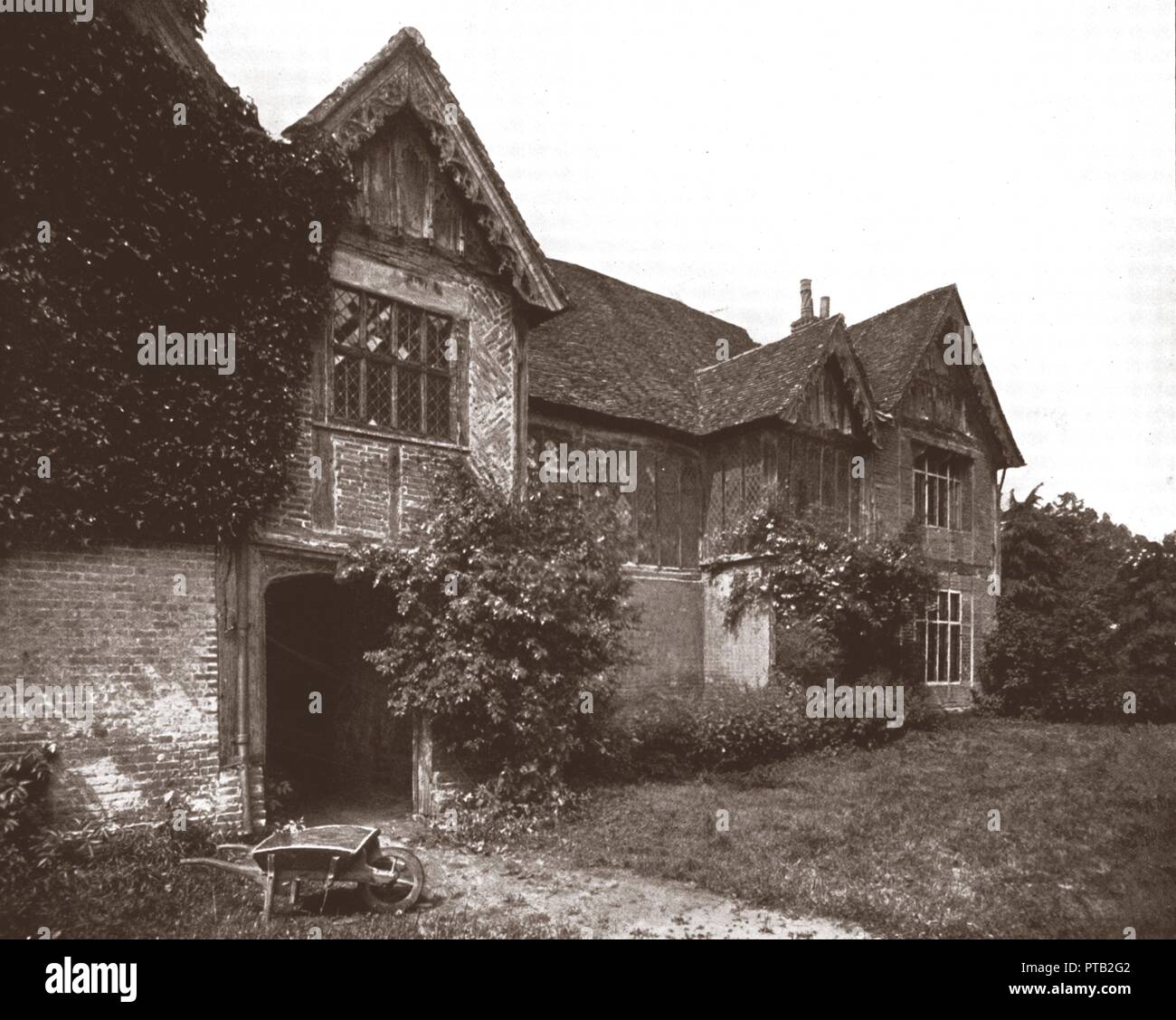 Ockwells manor hi-res stock photography and images - Alamy