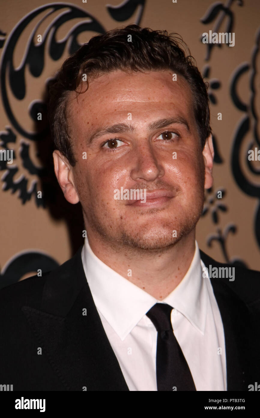 Jason segel red carpet event hi-res stock photography and images - Alamy