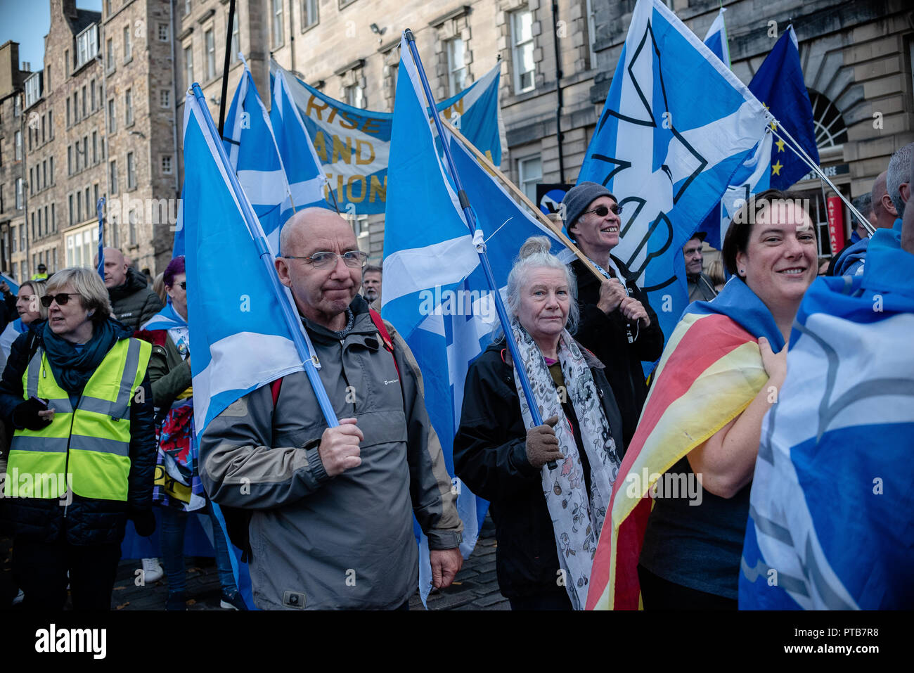 Scottish flags hi-res stock photography and images - Alamy