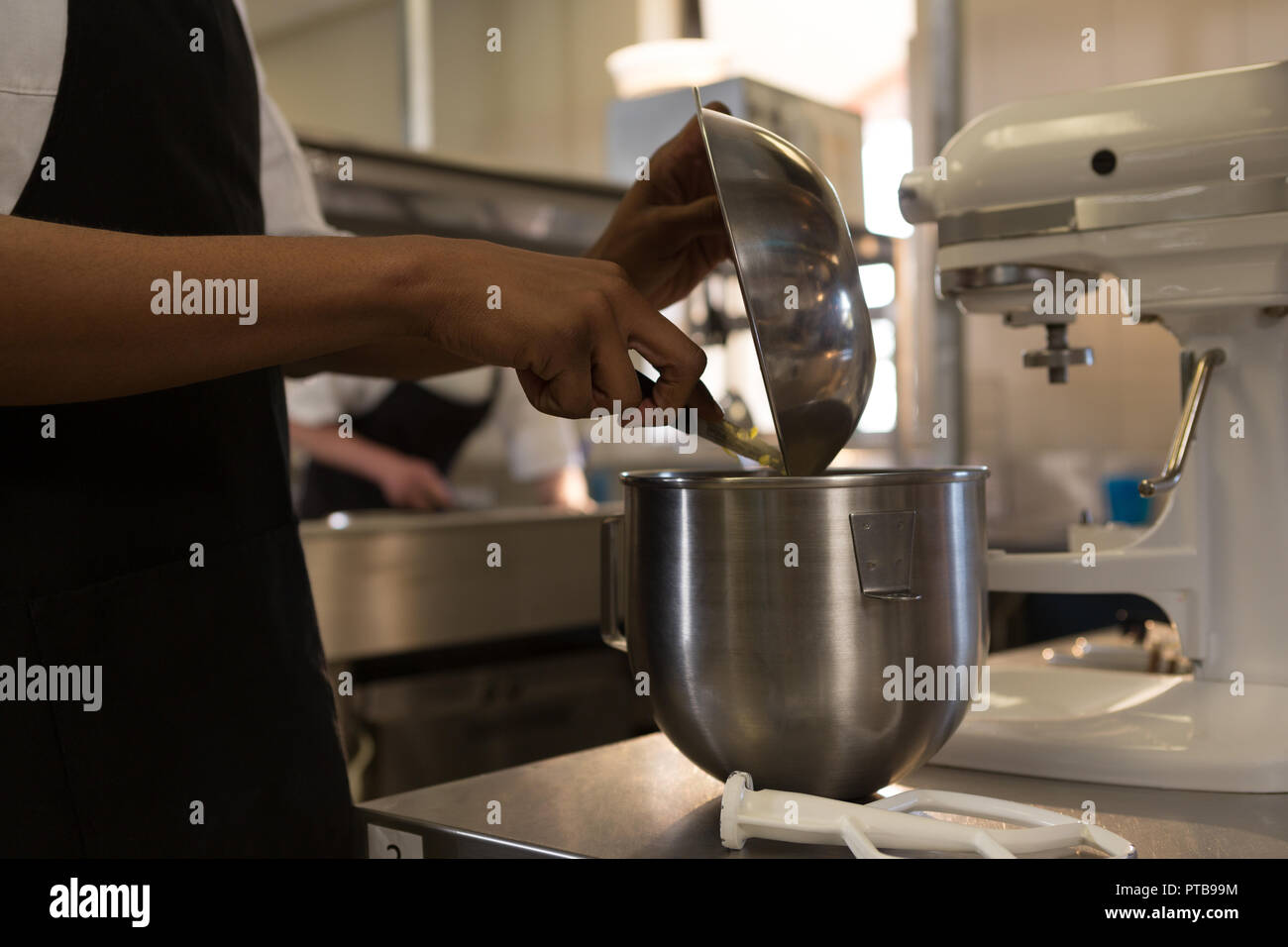 Restaurant training hi-res stock photography and images - Alamy