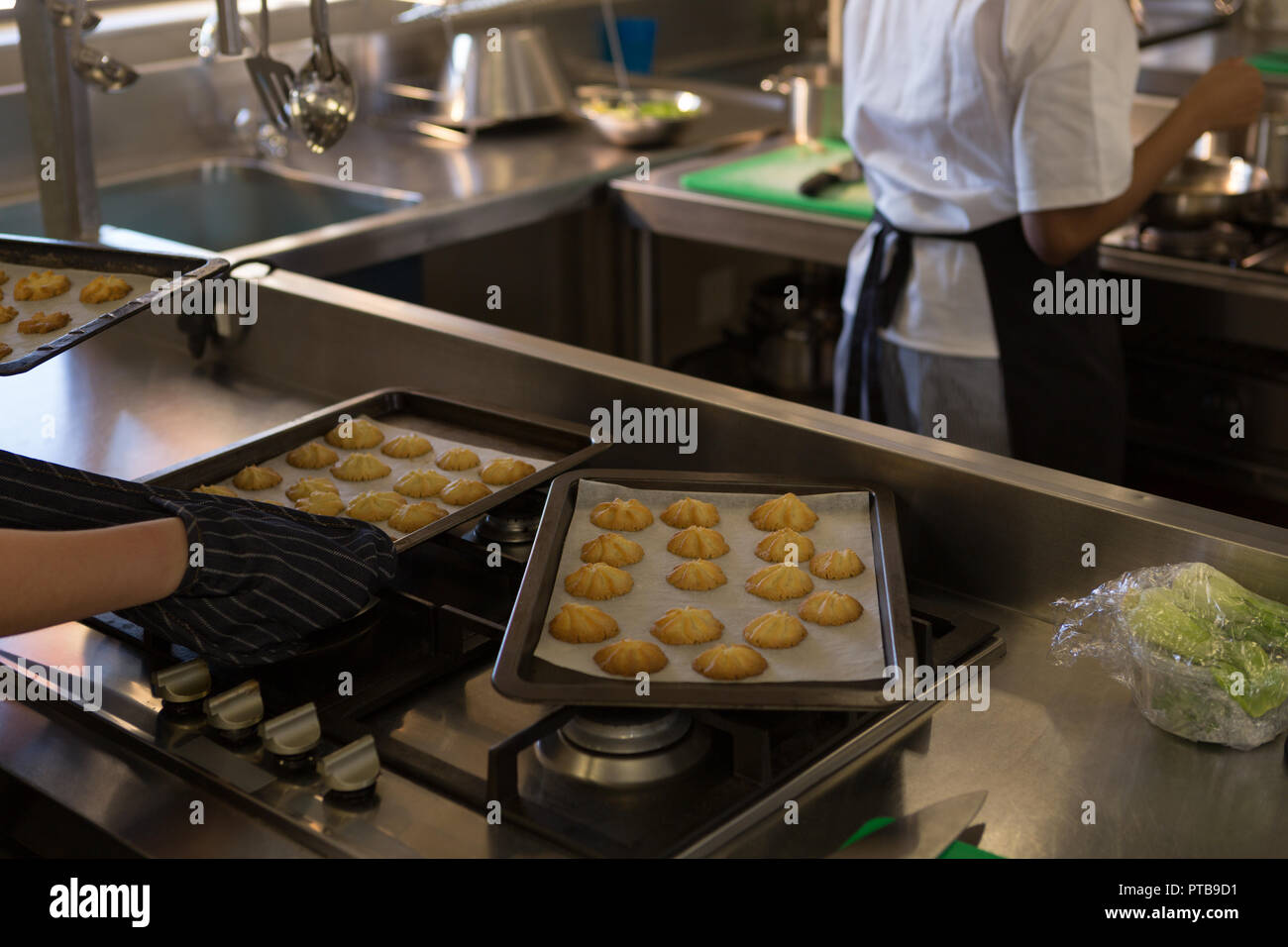 Chef cookies hi-res stock photography and images - Alamy