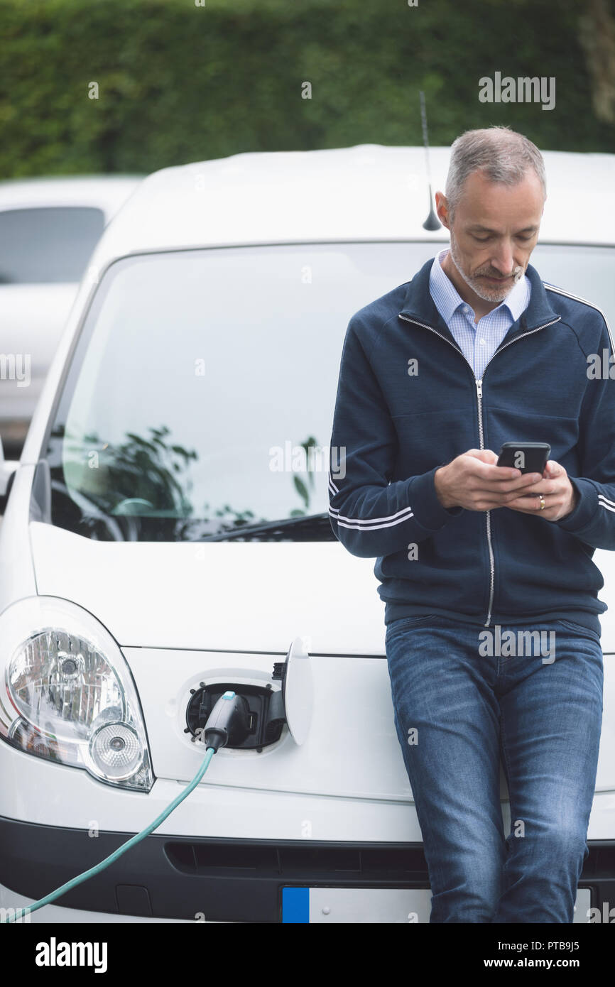 Phone charging point hi-res stock photography and images - Alamy