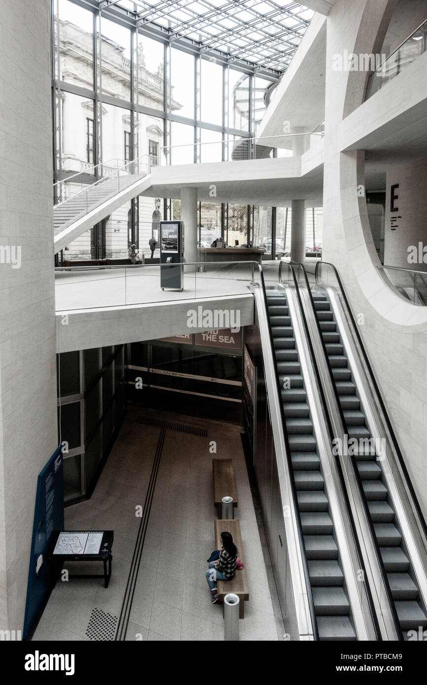 Interior of the new extension to the German History Museum in Berlin ...