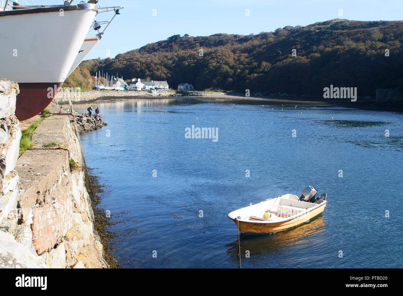 Solva moorings hi-res stock photography and images - Alamy