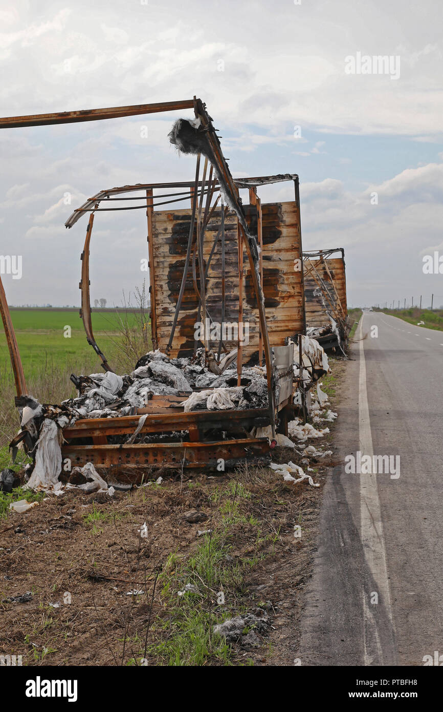 Trailer on fire hi-res stock photography and images - Alamy