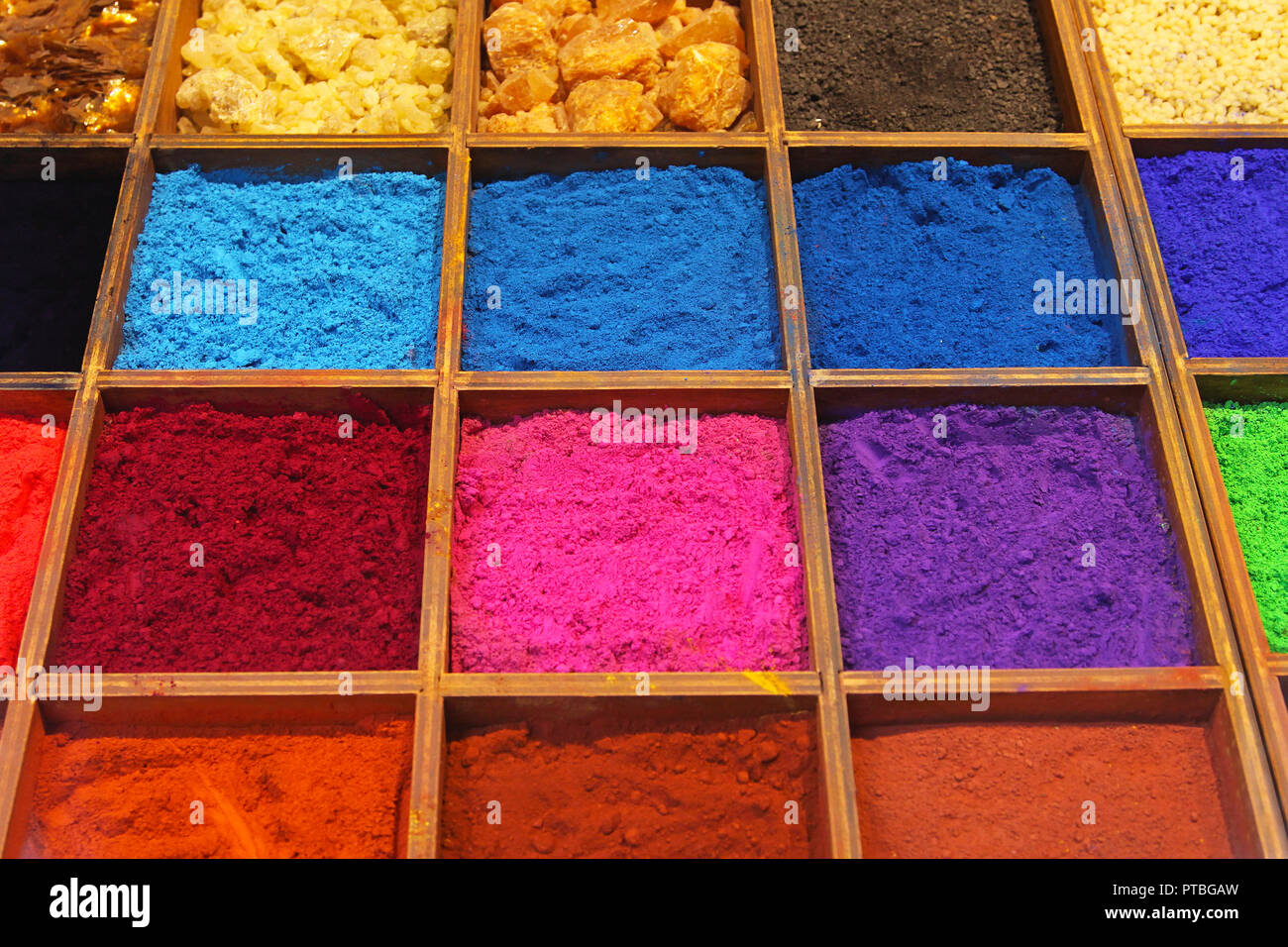 Pigments And Powdered Stock Photos & Pigments And Powdered Stock Images ...