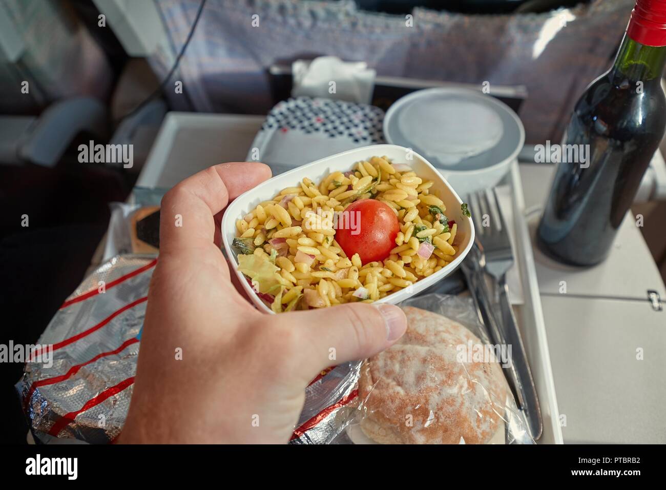 Airline catering hi-res stock photography and images - Alamy