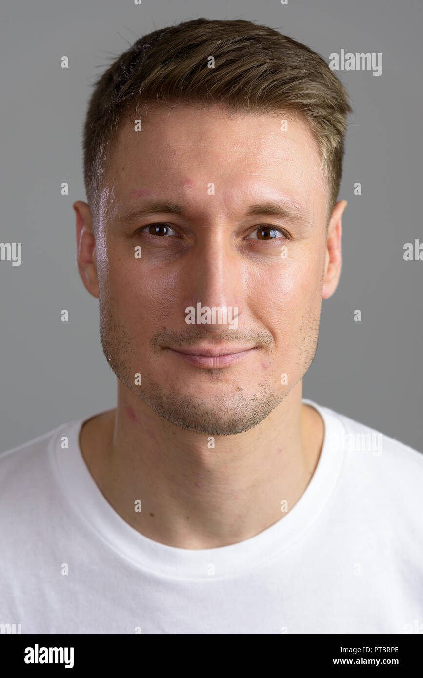 Cool looking man hi-res stock photography and images - Alamy